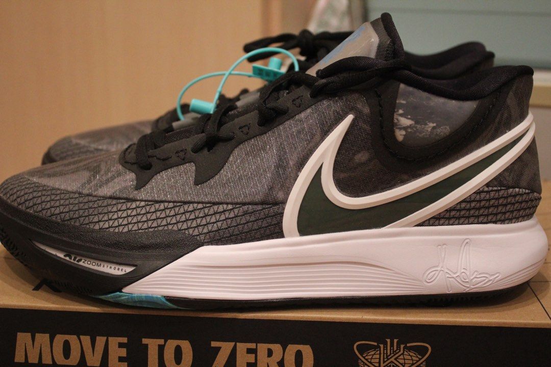 Nike KI 8 ep us12全新 不市售, 他的時尚, 鞋類, 運動鞋、球鞋在旋轉拍賣