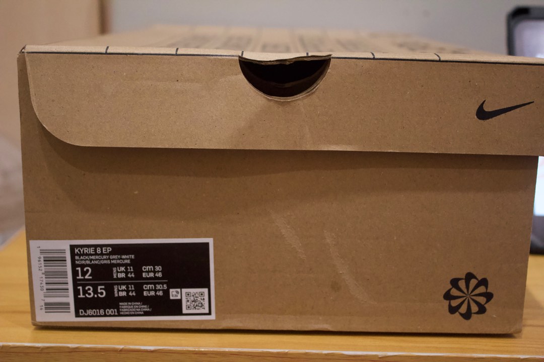 Nike KI 8 ep us12全新 不市售, 他的時尚, 鞋類, 運動鞋、球鞋在旋轉拍賣