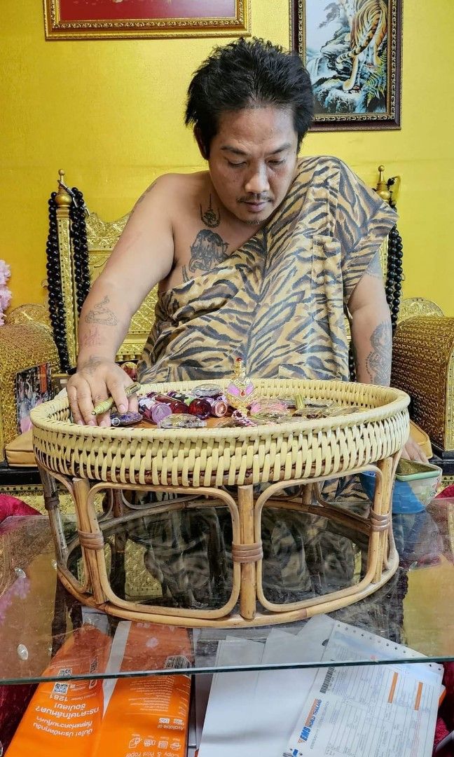 Nine tail fox, Hobbies & Toys, Memorabilia & Collectibles, Religious ...