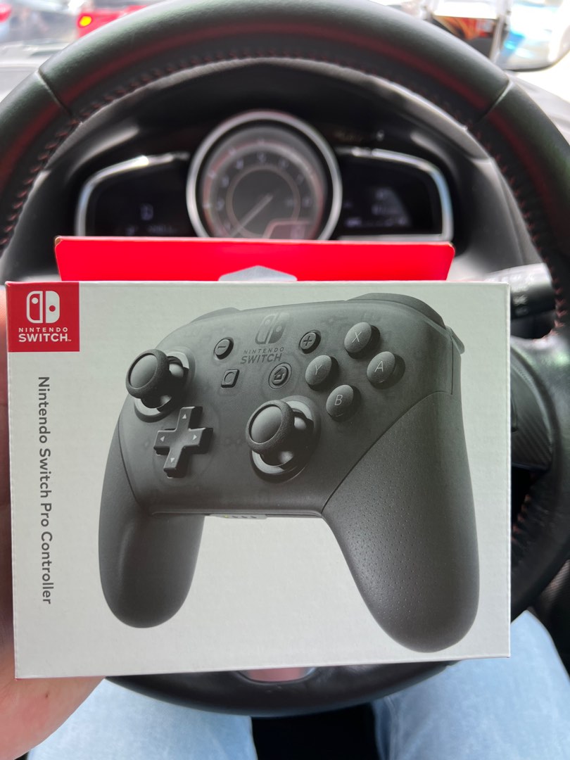 Nintendo Switch Pro Controller Original, Video Gaming, Gaming ...