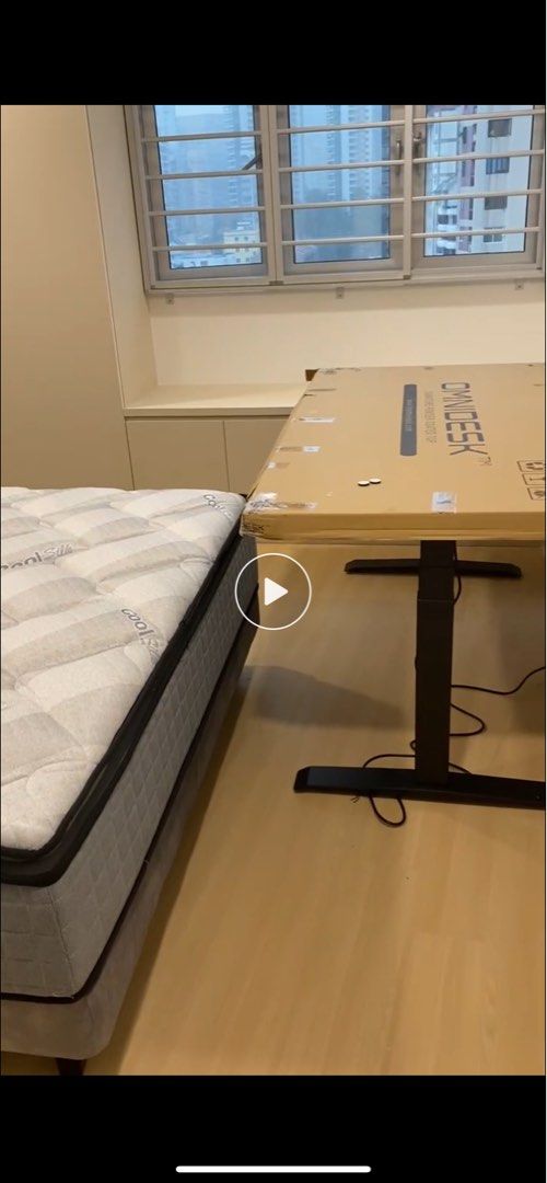 Omnidesk Pro BLACK - Ergo Curve Large, Furniture & Home Living ...