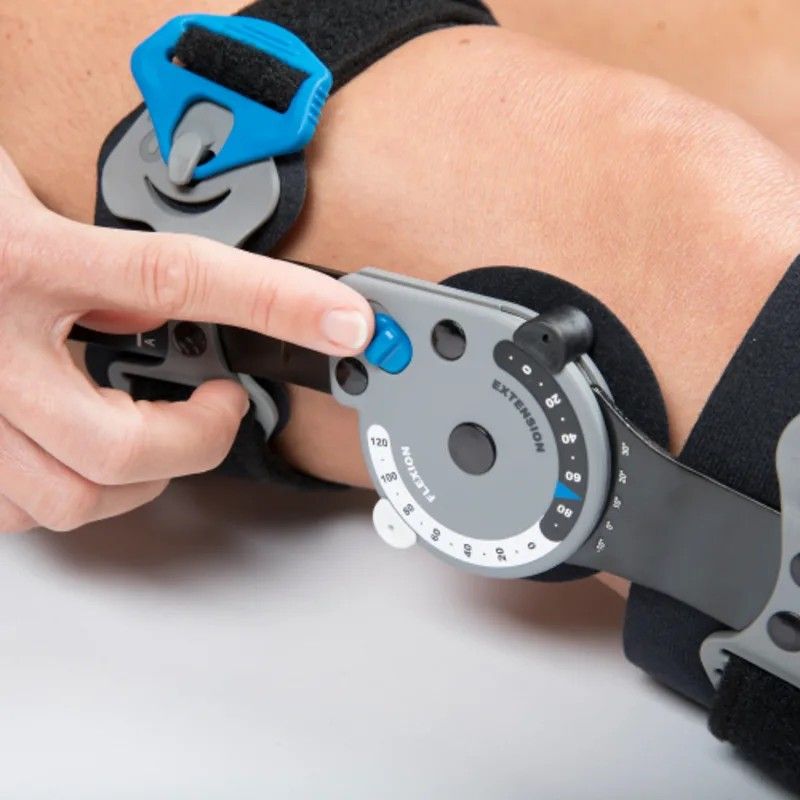 Ossur Rebound legs brace support, Health & Nutrition, Braces, Support ...