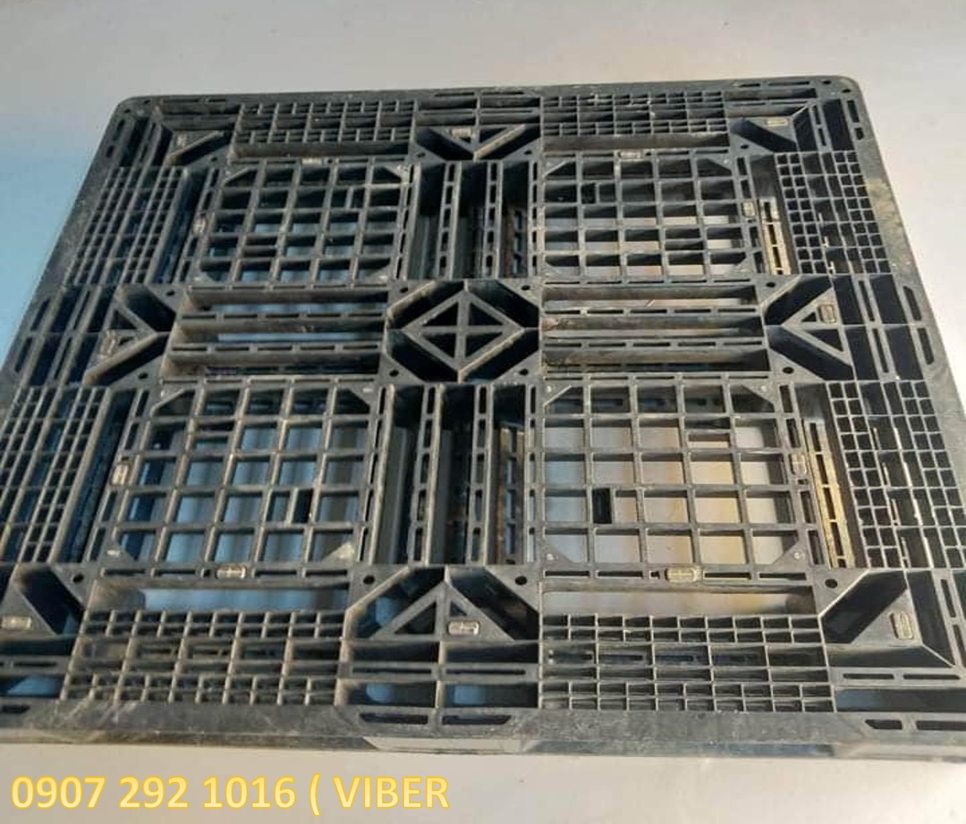 Plastic pallet supplier Second hand 18, Commercial & Industrial ...