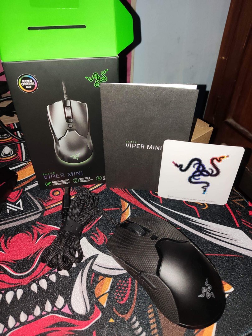 Razer Viper Mini with grips, Computers & Tech, Parts & Accessories ...