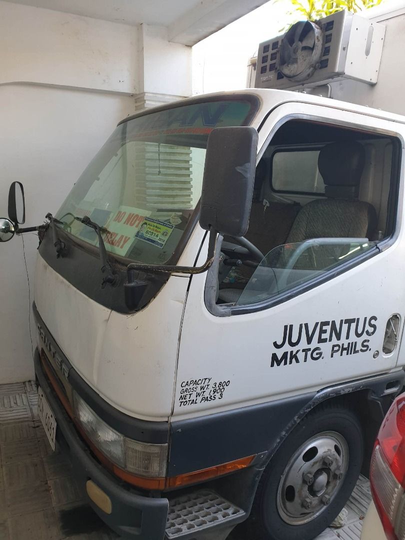 Reefer van, Special Vehicles, Heavy Vehicles on Carousell