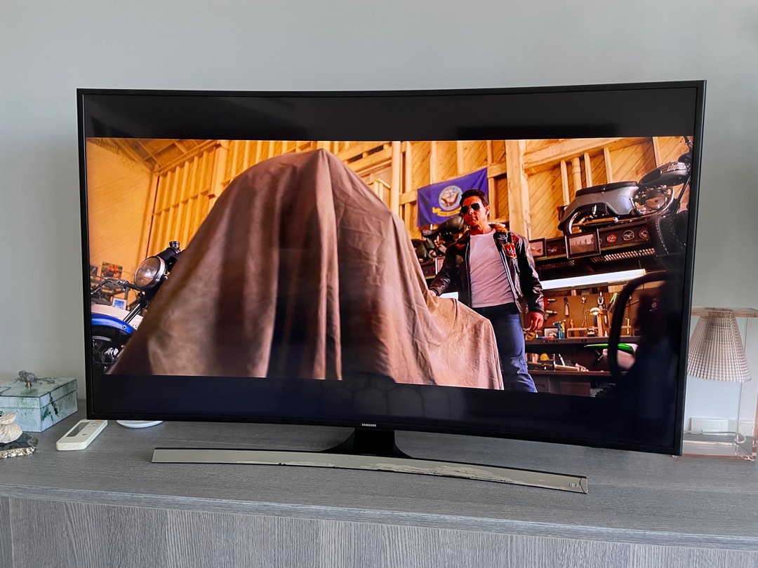 Samsung 55” Curved TV, TV & Home Appliances, TV & Entertainment, TV on ...