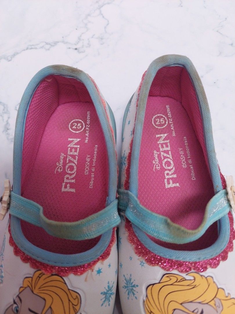 Sepatu disney anak frozen elsa size 25, Bayi & Anak, Baju Anak ...