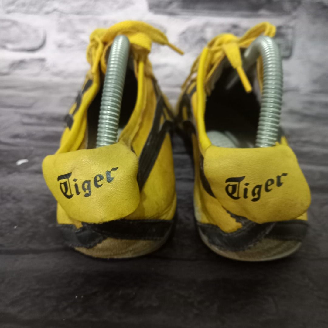 Sepatu MEXICO 66 DL408 YELLOW BLACK 41,5, Fesyen Pria, Sepatu ...