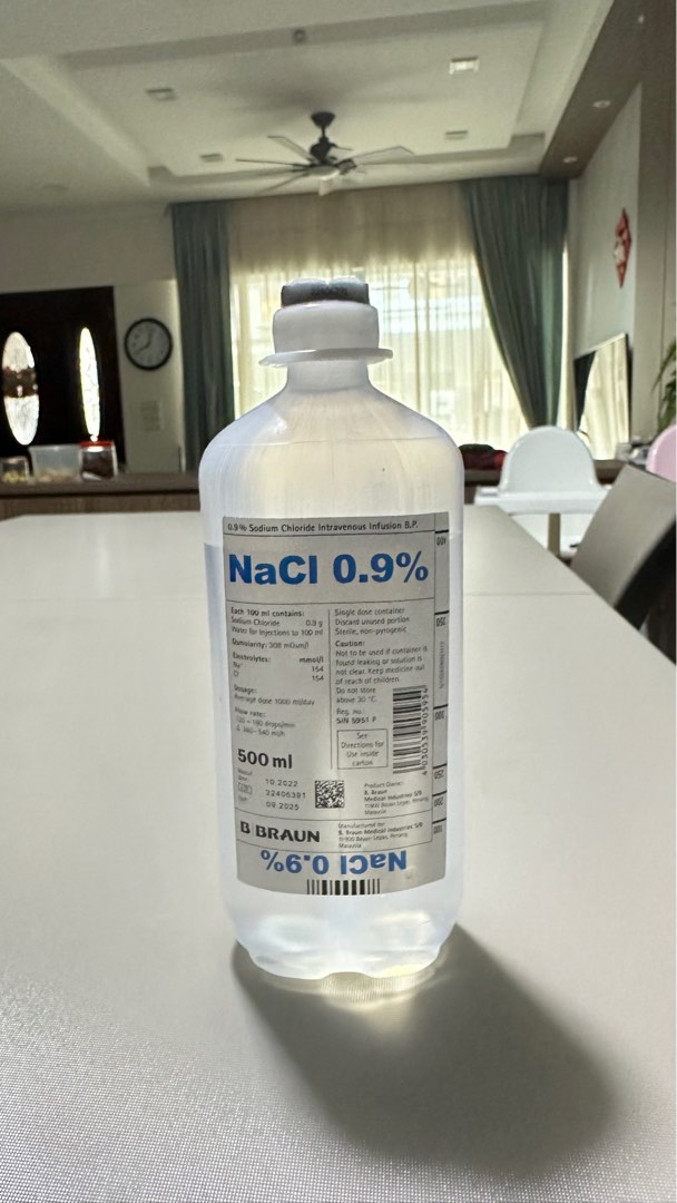 Sodium Chloride (NaCl) 0.9% 500ml, Health & Nutrition, Medical Supplies ...