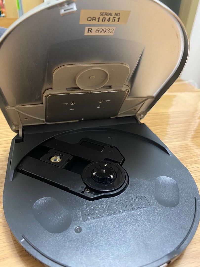 Sony CD compact player D-E805, 音響器材, 音樂播放裝置 MP3及CD Player - Carousell