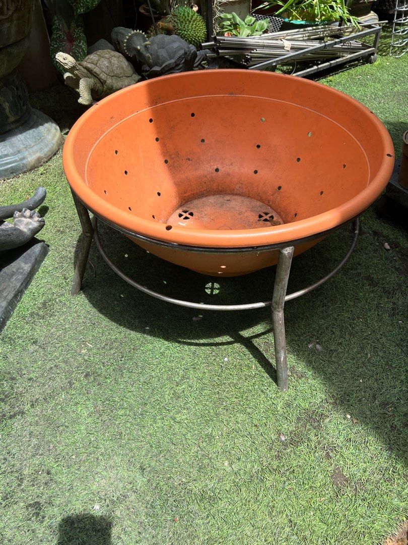 Stainless steel big boiling pot stand, Furniture & Home Living ...