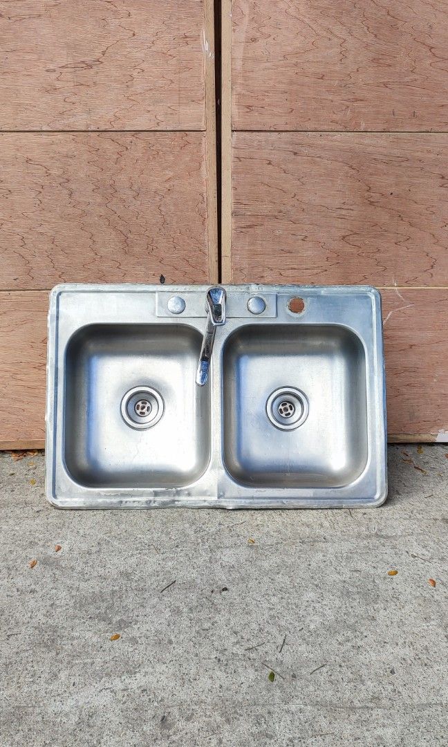 Stainless Steel KITCHEN DOUBLE SINK - 2nd Hand, Furniture & Home Living ...