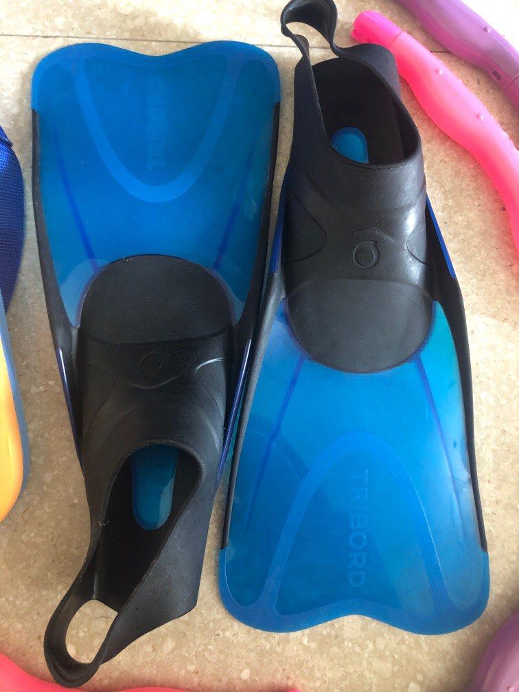 Swim floats, flippers, toys, noodles, goggles, Sports Equipment, Sports ...
