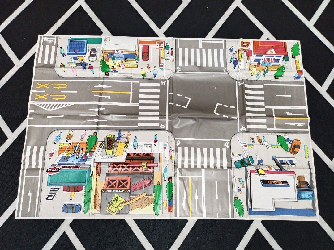 TAKARA TOMY TOMICA TOWN Build City Street Road Buildings vinyl playmat ...