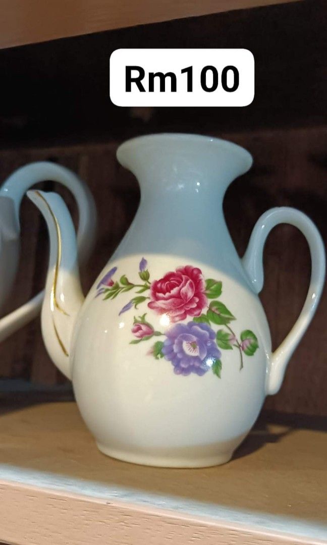 Teko kicap lama, Hobbies & Toys, Collectibles & Memorabilia, Vintage Collectibles on Carousell