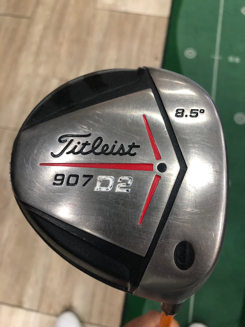 Titleist 907 D2 8.5 Flex-X driver, Sports Equipment, Sports & Games ...