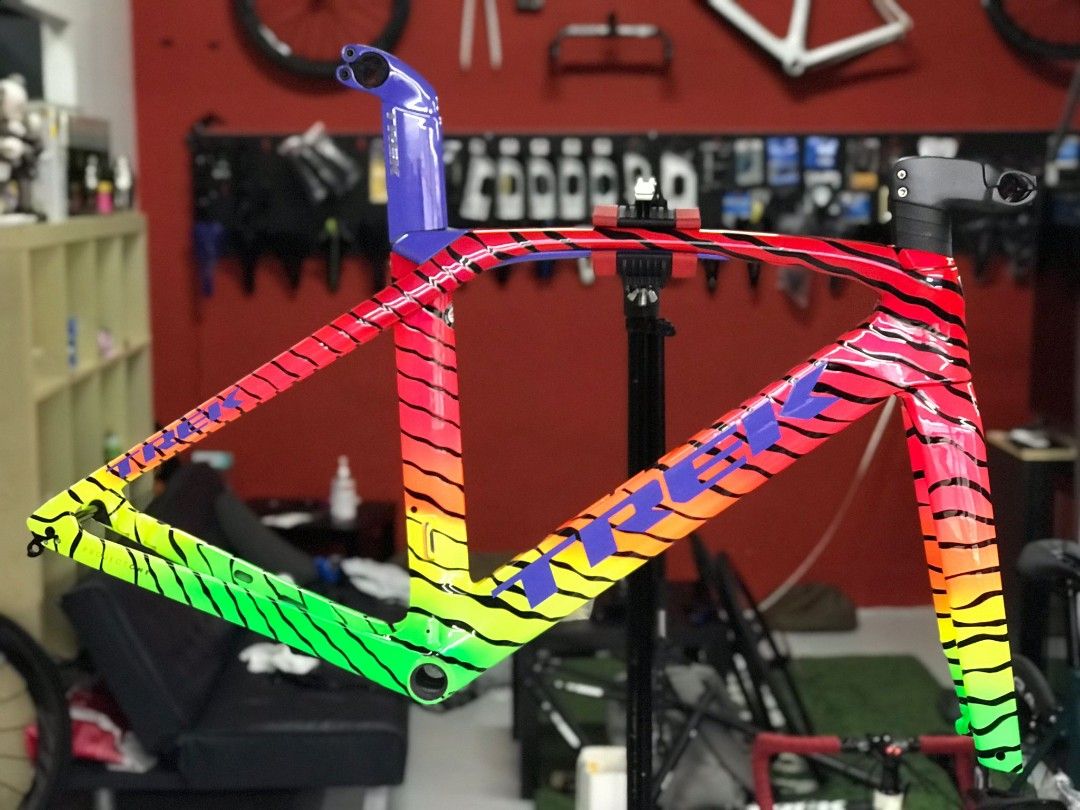 Trek Madone SLR frame Set, Sports Equipment, Bicycles & Parts, Bicycles ...