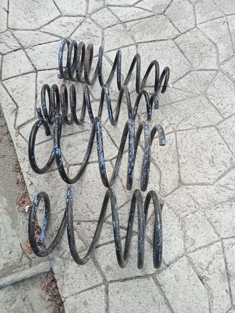 triple S lowering springs, Car Parts & Accessories, Suspension Parts ...