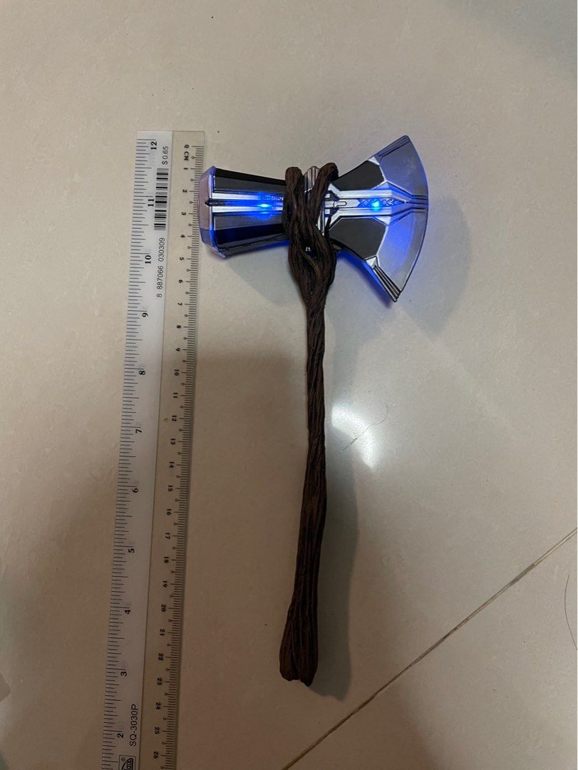WTS 1/6 Scale Bad Tomato Thor Stormbreaker Axe Size Prefect For Hot ...