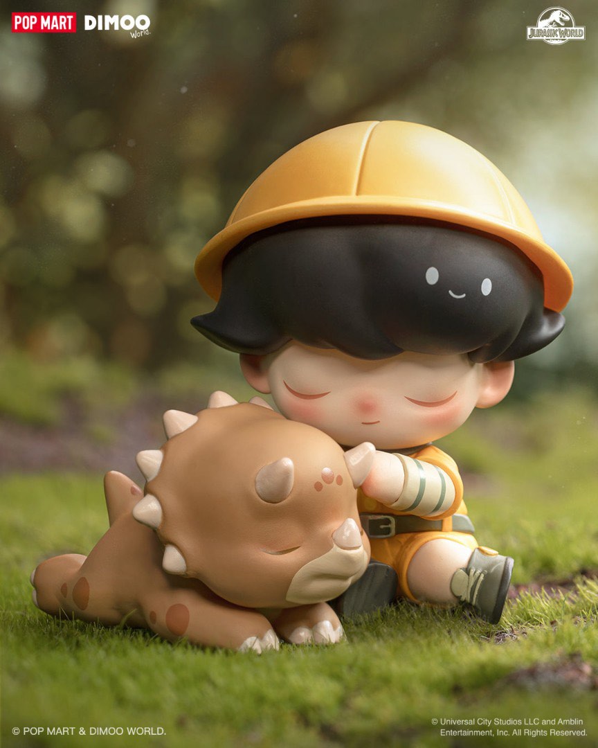 WTS/WTT POPMART DIMOO JURASSIC WORLD (HUG A DINOSAUR), Hobbies & Toys ...