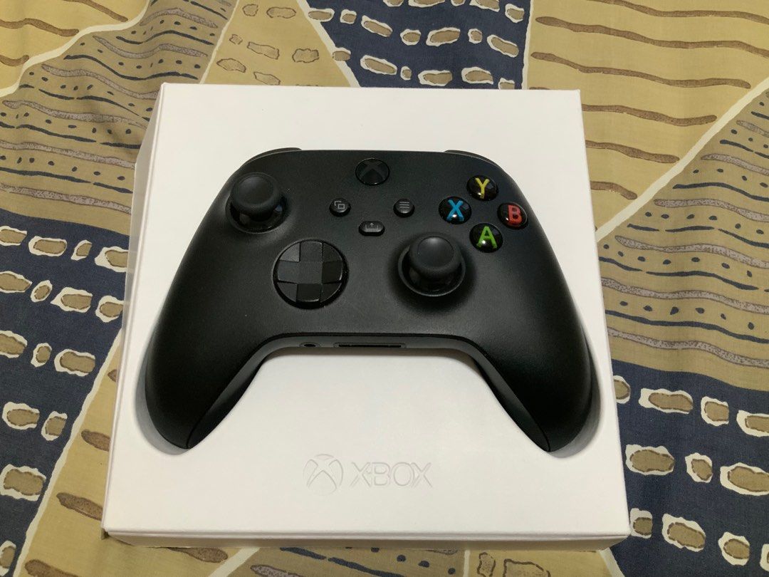 Xbox One Carbon Black Controller, Video Gaming, Gaming Accessories ...