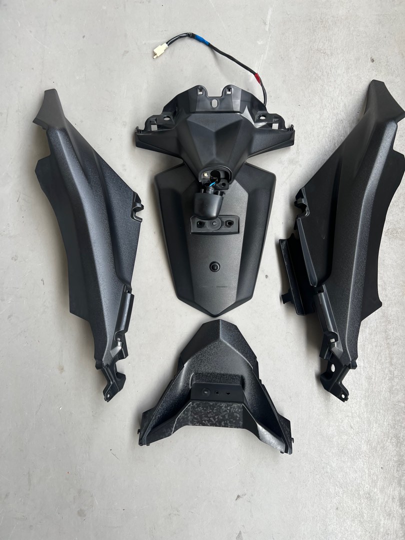 Xmax used rear set, Motorcycles, Motorcycle Accessories on Carousell
