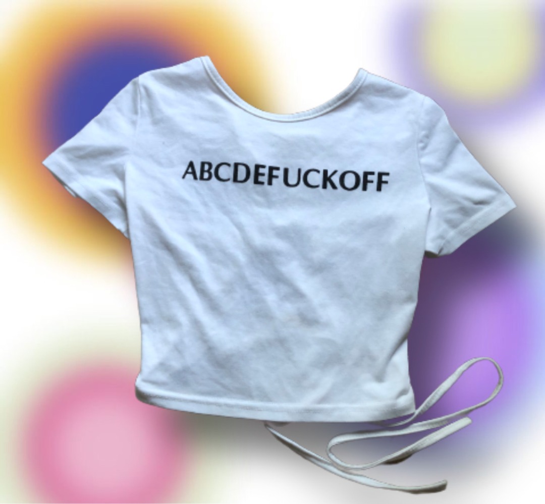y2k statement crop top, Women's Fashion, Tops, Shirts on Carousell