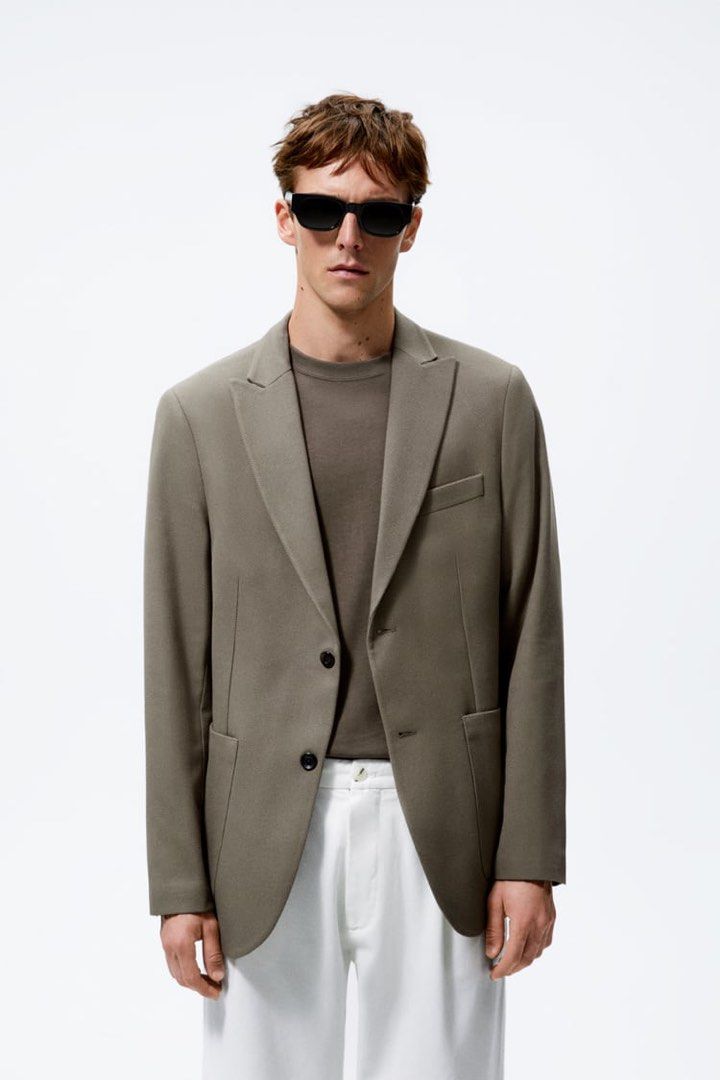Zara Basic Blazer, Men's Fashion, Coats, Jackets and Outerwear on Carousell