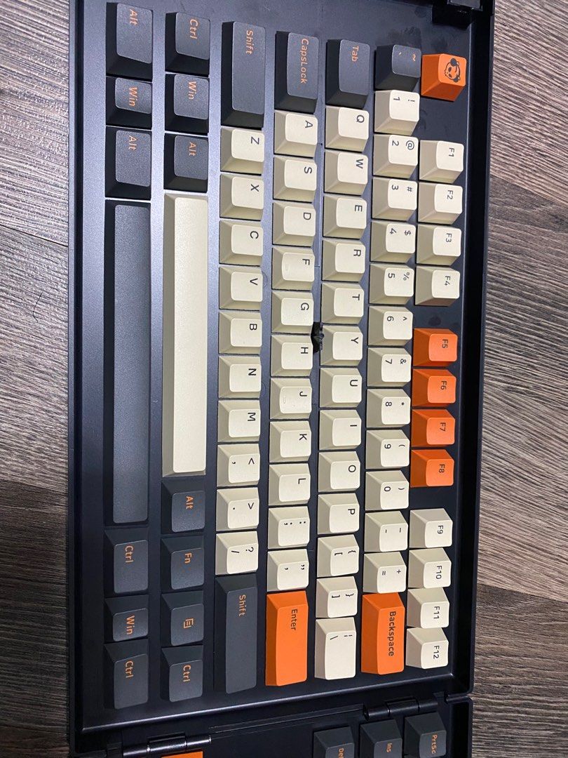 AKKO Carbon Retro Double Shot PBT Keycaps, Hobbies & Toys, Toys & Games ...