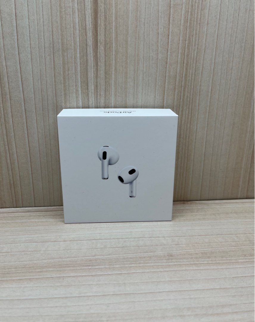 Apple Airpods 3 搭配magsafe充電盒 蘋果耳機第3代 無線藍牙耳機 耳機及錄音音訊設備 耳機在旋轉拍賣