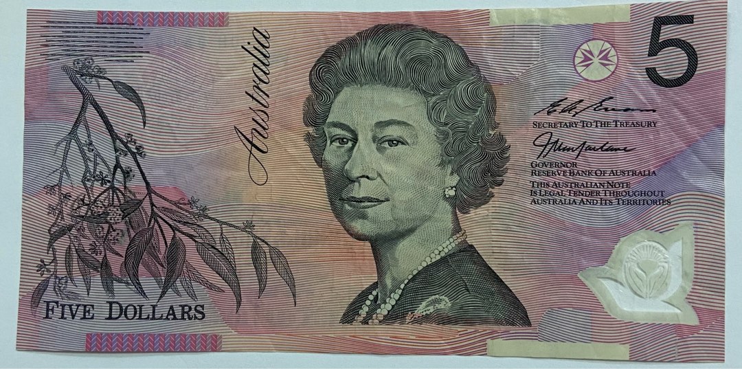 Australia $5-00, Hobbies & Toys, Memorabilia & Collectibles, Currency ...