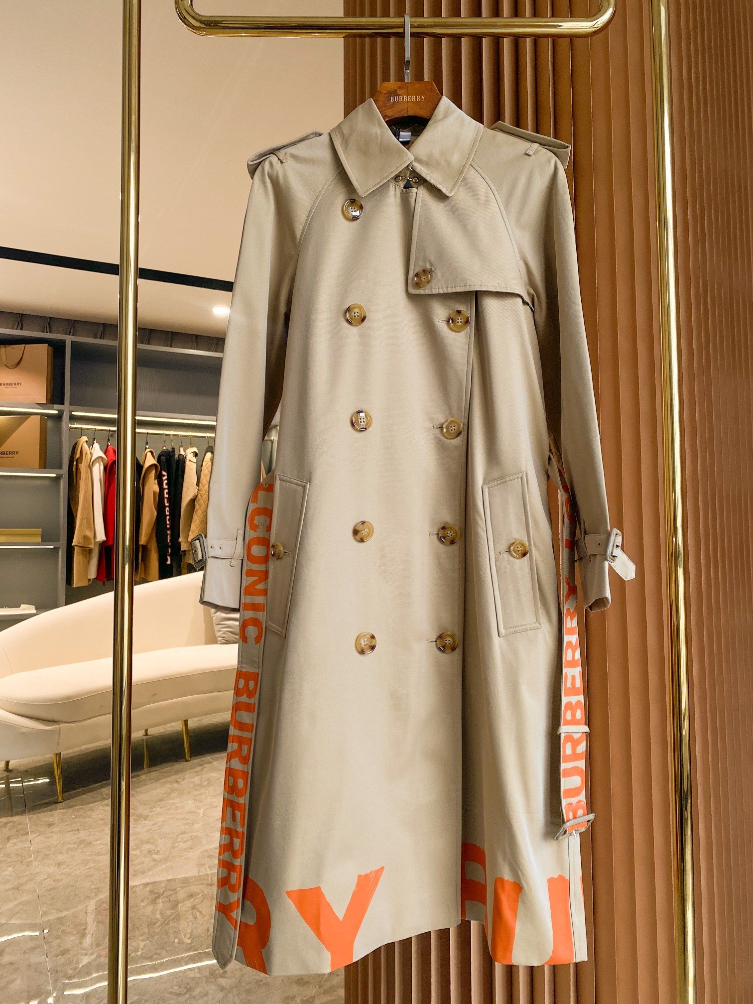 Authentic Burberry Print Cotton Gabardine Honey Waterloo Fit Trench ...