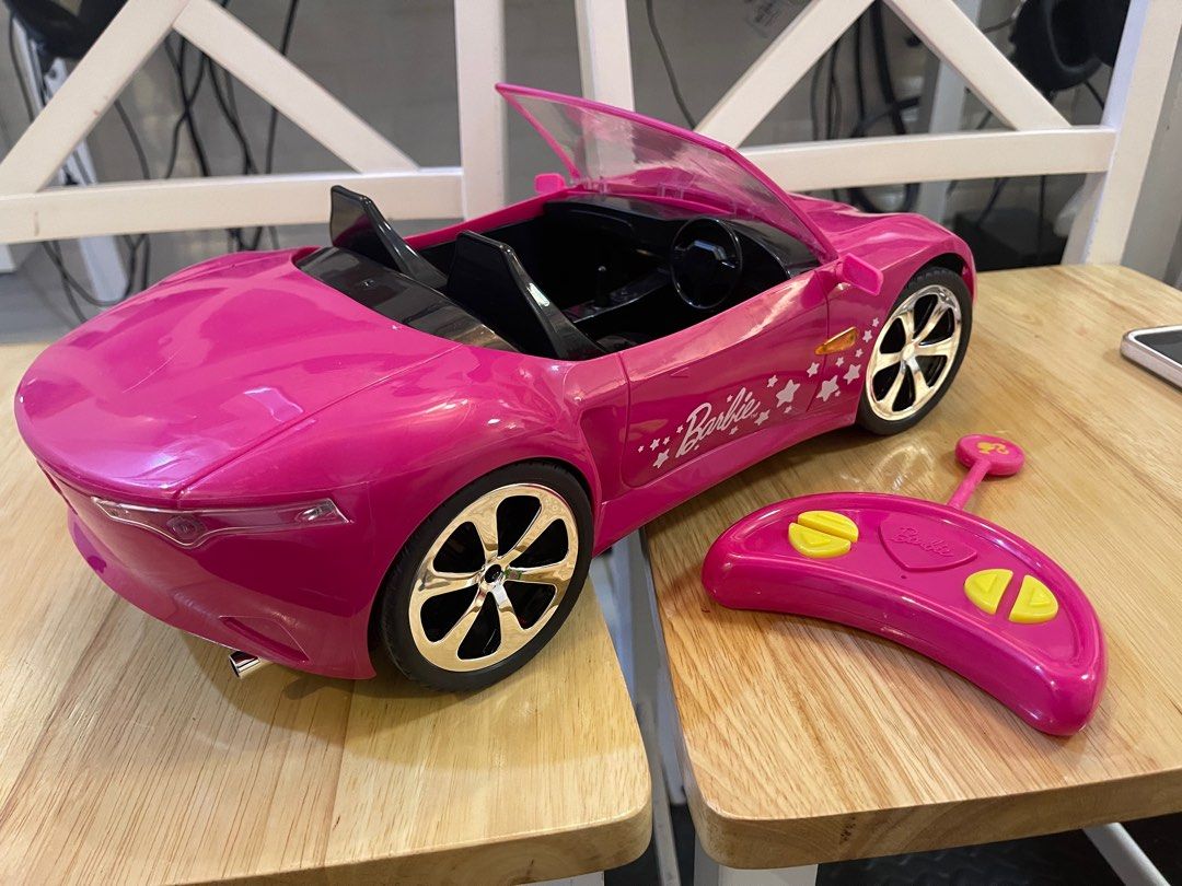 BARBIE ( remote control ) CONVERTIBLE SPORTS CAR MATTEL, Hobbies & Toys ...