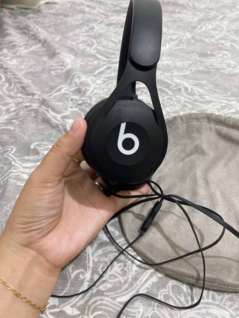 Beats EP Wired, Audio, Headphones & Headsets on Carousell Beats EP Wired, Audio, Headphones & Headsets on Carousell