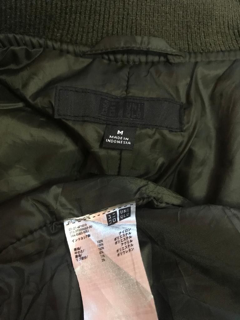 Bomber Jacket Uniqlo Ori, Fesyen Wanita, Pakaian Wanita, Lainnya di ...