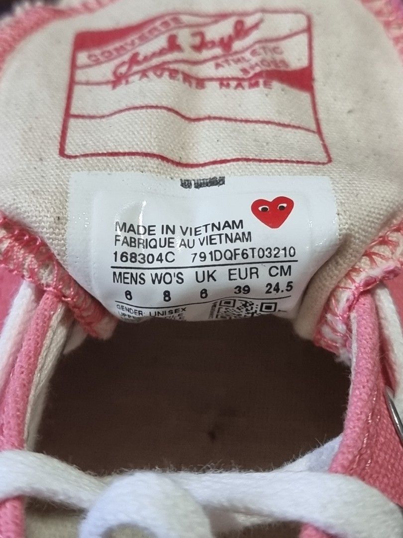 CDG Play X Converse Chuck 70 Low Bright Pink, Women's Fashion, Footwear ...