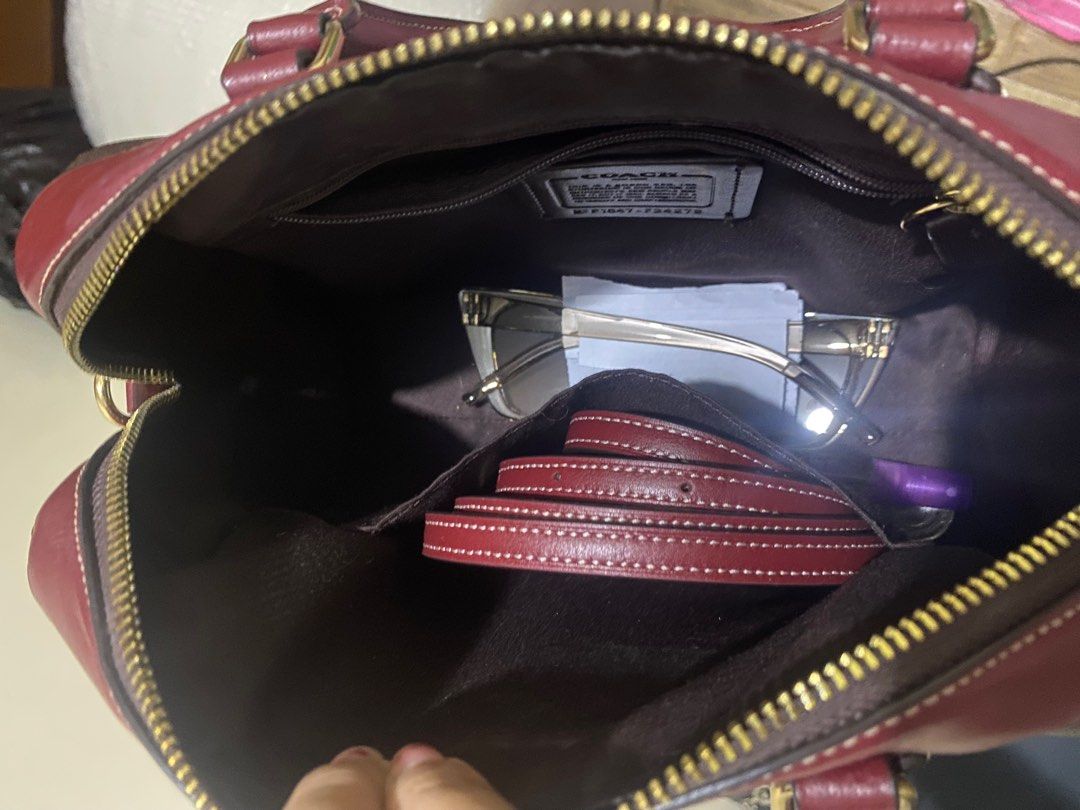 Coach Boston, Women's Fashion, Bags & Wallets, Cross-body Bags on Carousell