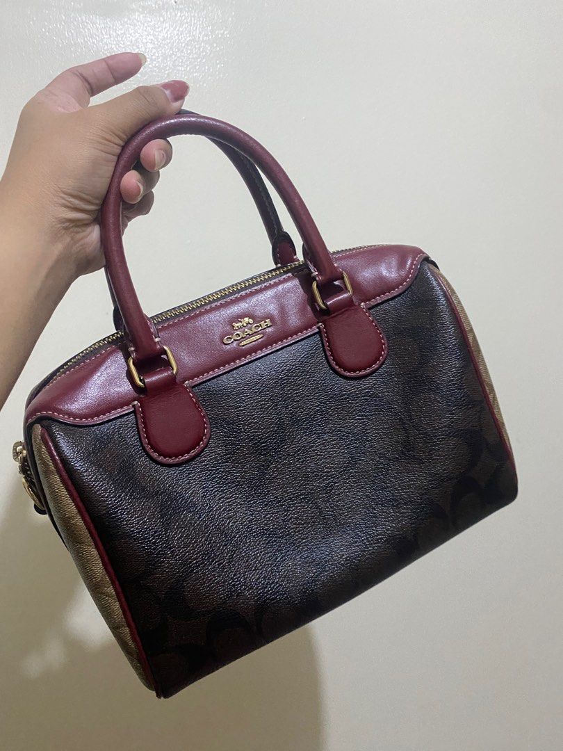 Coach Boston, Women's Fashion, Bags & Wallets, Cross-body Bags on Carousell
