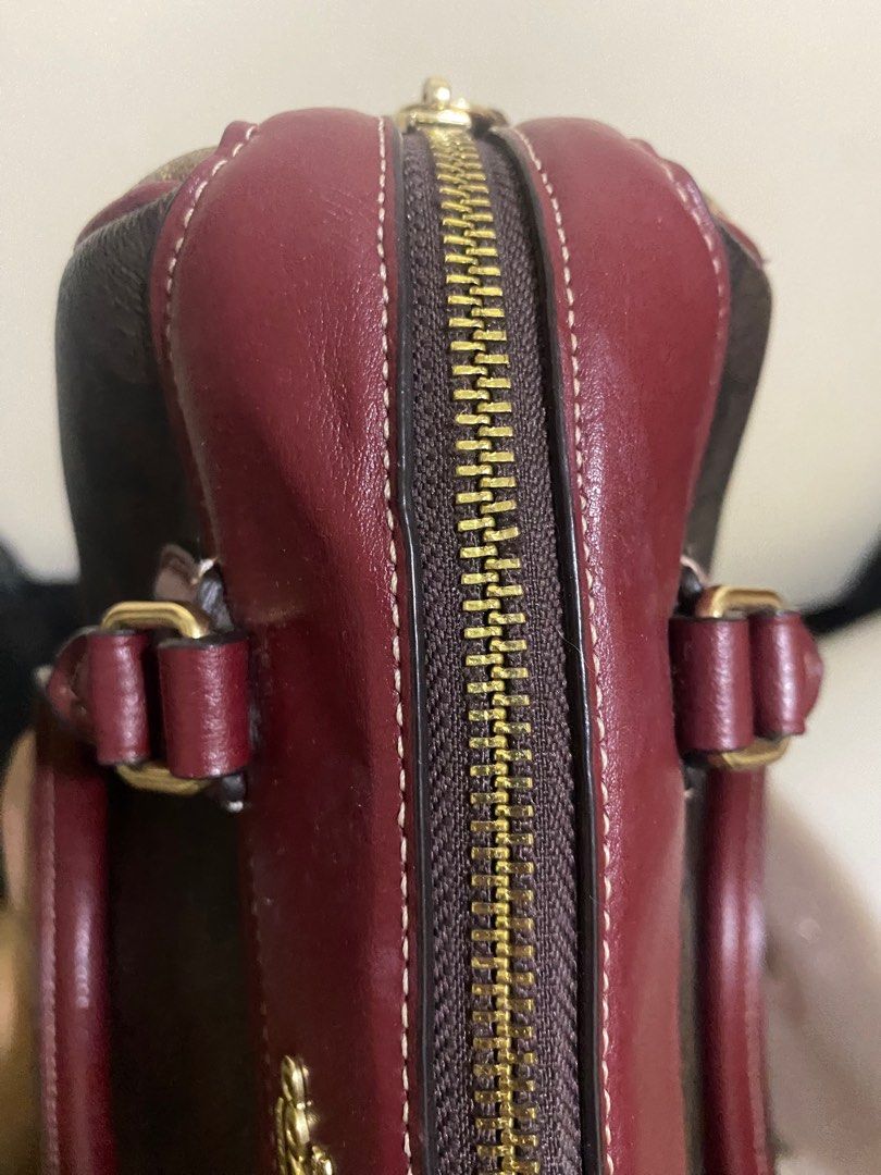 Coach Boston, Women's Fashion, Bags & Wallets, Cross-body Bags on Carousell