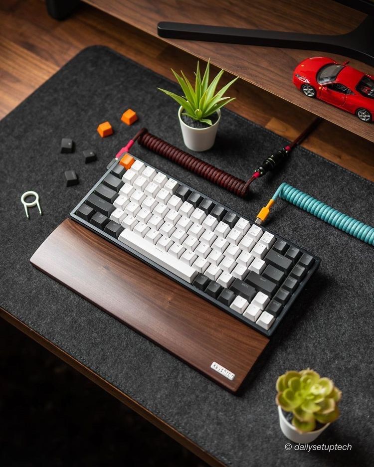 Custom keyboard build commision, Computers & Tech, Parts & Accessories ...