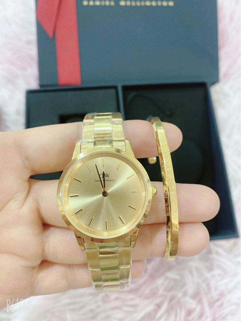 DANIEL WELLINGTON ALL GOLD ROUND TYPE SET AUTHENTIC WATCH on Carousell