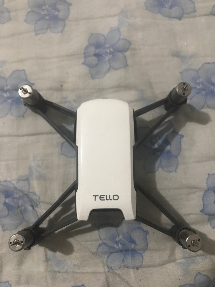 Dji tello, Photography, Drones on Carousell