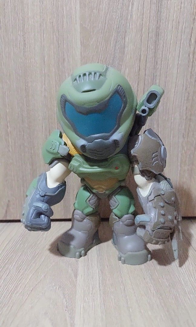 [PC] DOOM Numskull collectibles: Doom Slayer Duck; Marauder duck; Doom ...