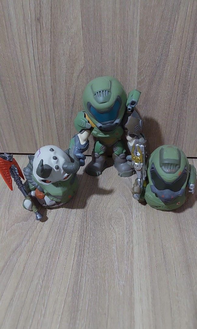 [PC] DOOM Numskull collectibles: Doom Slayer Duck; Marauder duck; Doom ...