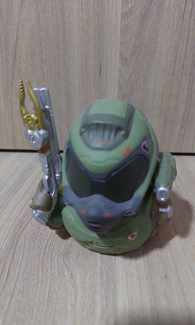 [PC] DOOM Numskull collectibles: Doom Slayer Duck; Marauder duck; Doom ...