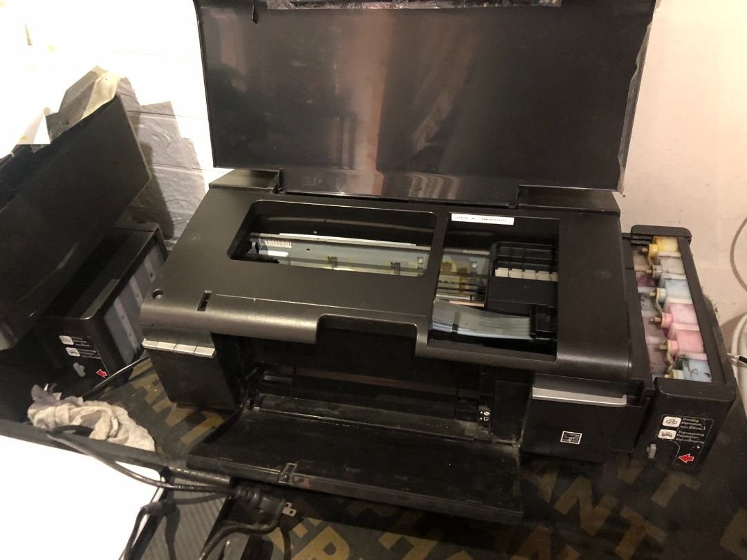 Epson L800, Computers & Tech, Printers, Scanners & Copiers on Carousell