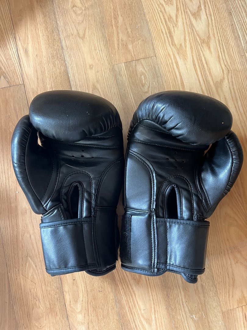 Free boxing gloves, Sports Equipment, Other Sports Equipment and ...