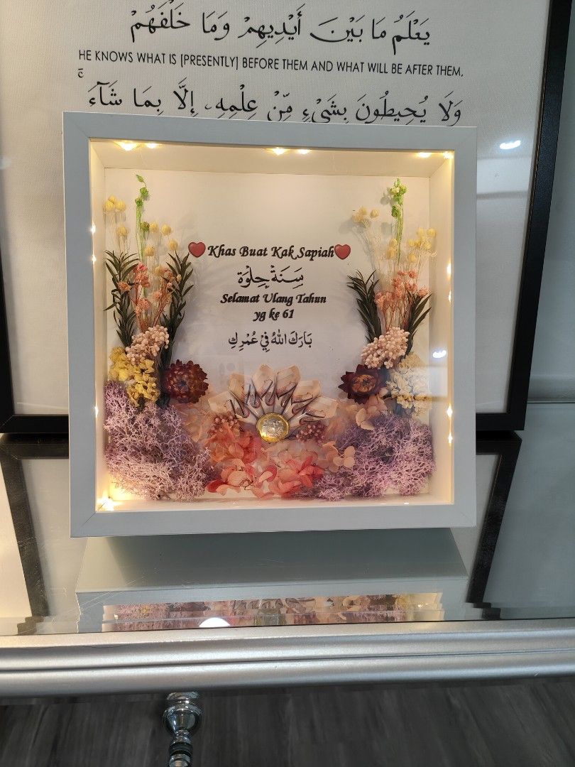 Gubahan hantaran Duit dalam frame, Hobbies & Toys, Stationery & Craft ...