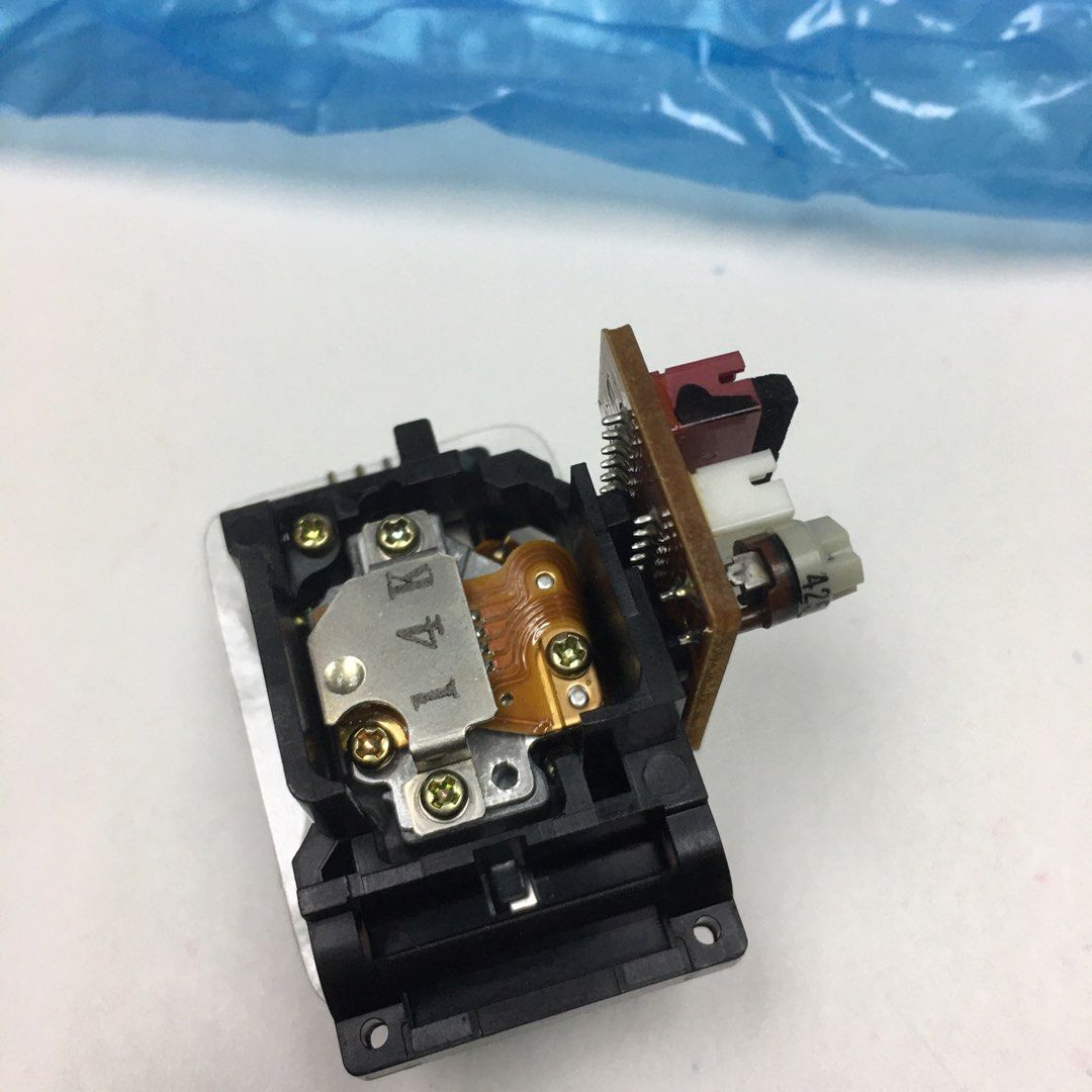 HOP-M3A CD Optical PickUp Laser Head, New old stock, original packing, made in Japan 鐳射CD光頭，全新，原 ...