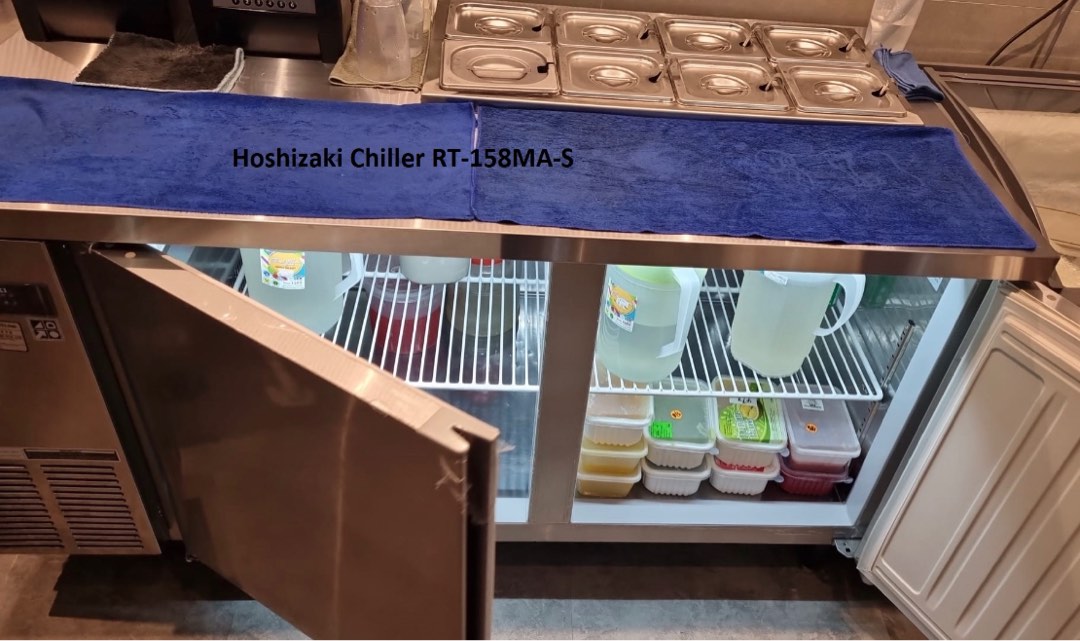 Hoshizaki 2 door chiller with 6 top-cut GN trays, TV & Home Appliances ...